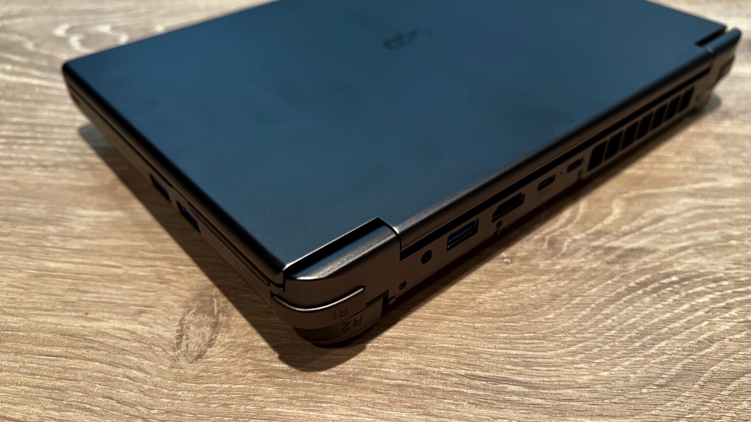 【レビュー】ゲームを全くしないのに「GPD WIN Max2」を買ってみた：完成度の高いUMPC | きなこぱん